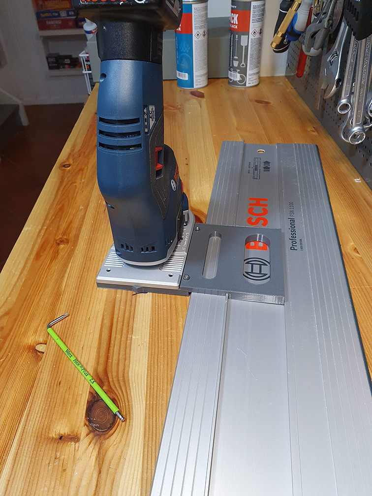 👽 Bosch GKF-12V Modular Router Plate・Free 3D File for ・Cults