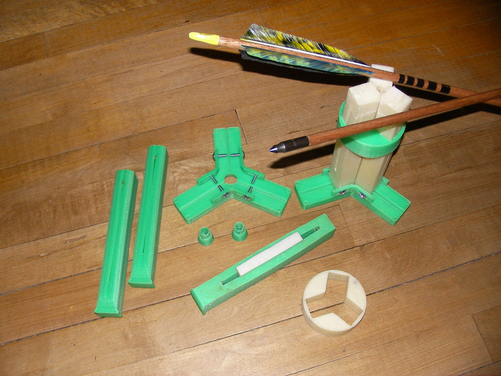 Fichier 3D gratuit Gabarit pour flèches à fletching droit 5 👽 ・Design à ...