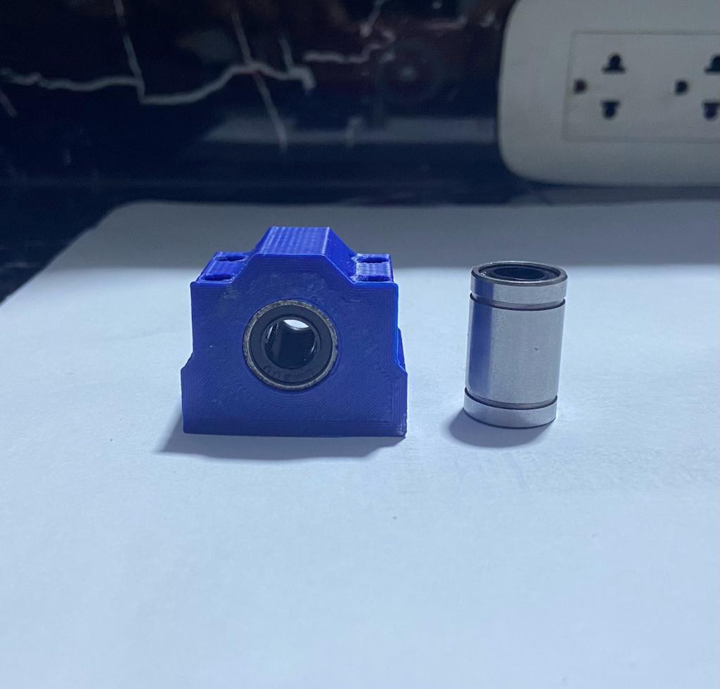 Free 3D file BLOCK FOR LM8UU BEARING FOR MINI CNC 🧞‍♂️ ・3D printing ...