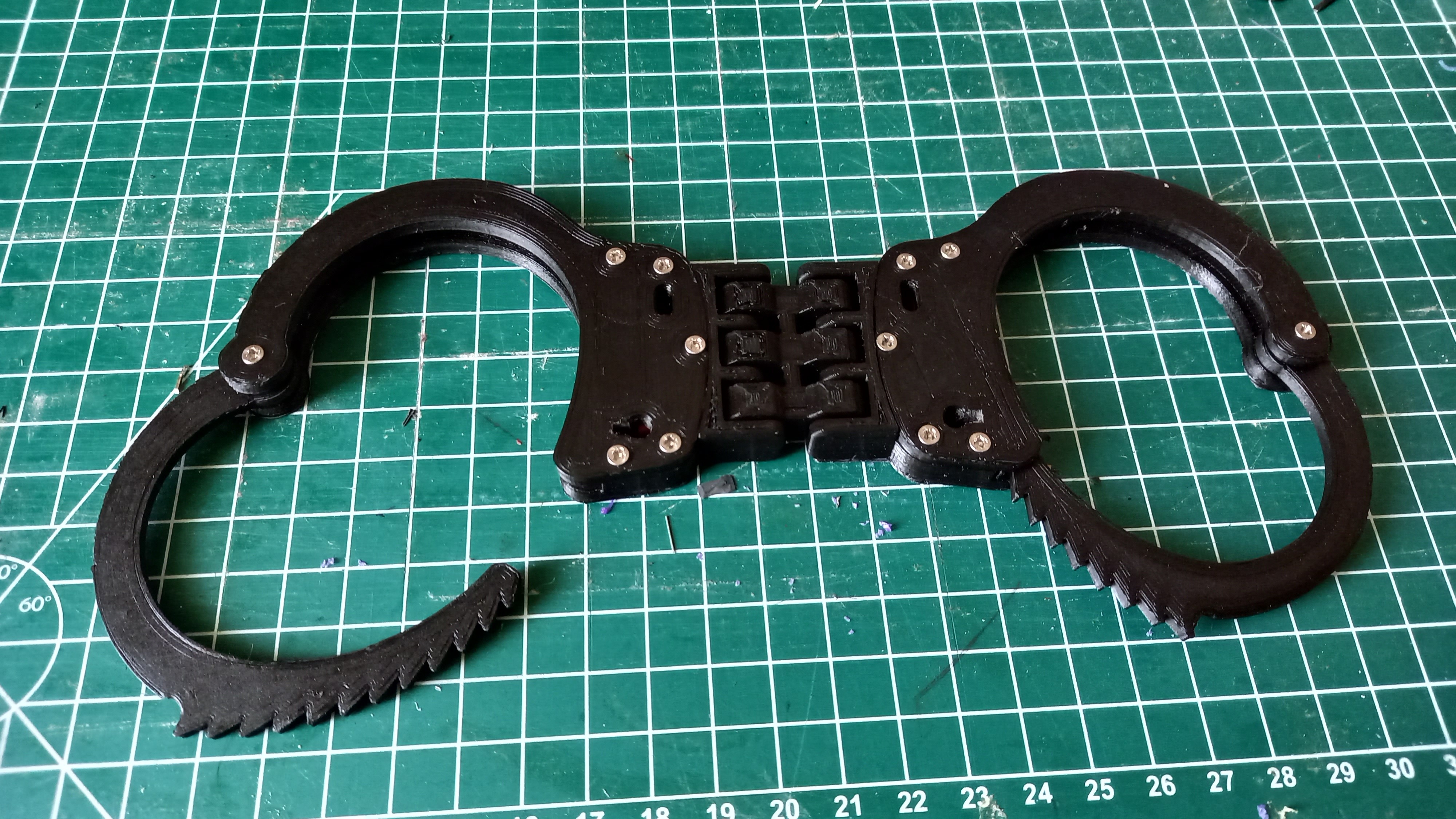 🔒 Hinged Handcuffs | Realistic・3D Print・Cults