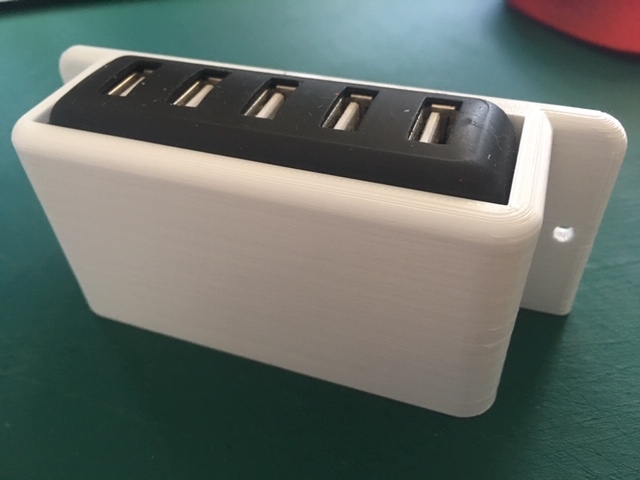 Archivo 3D gratis Soporte para el Hub USB 💾 ・Objeto imprimible en 3D ...