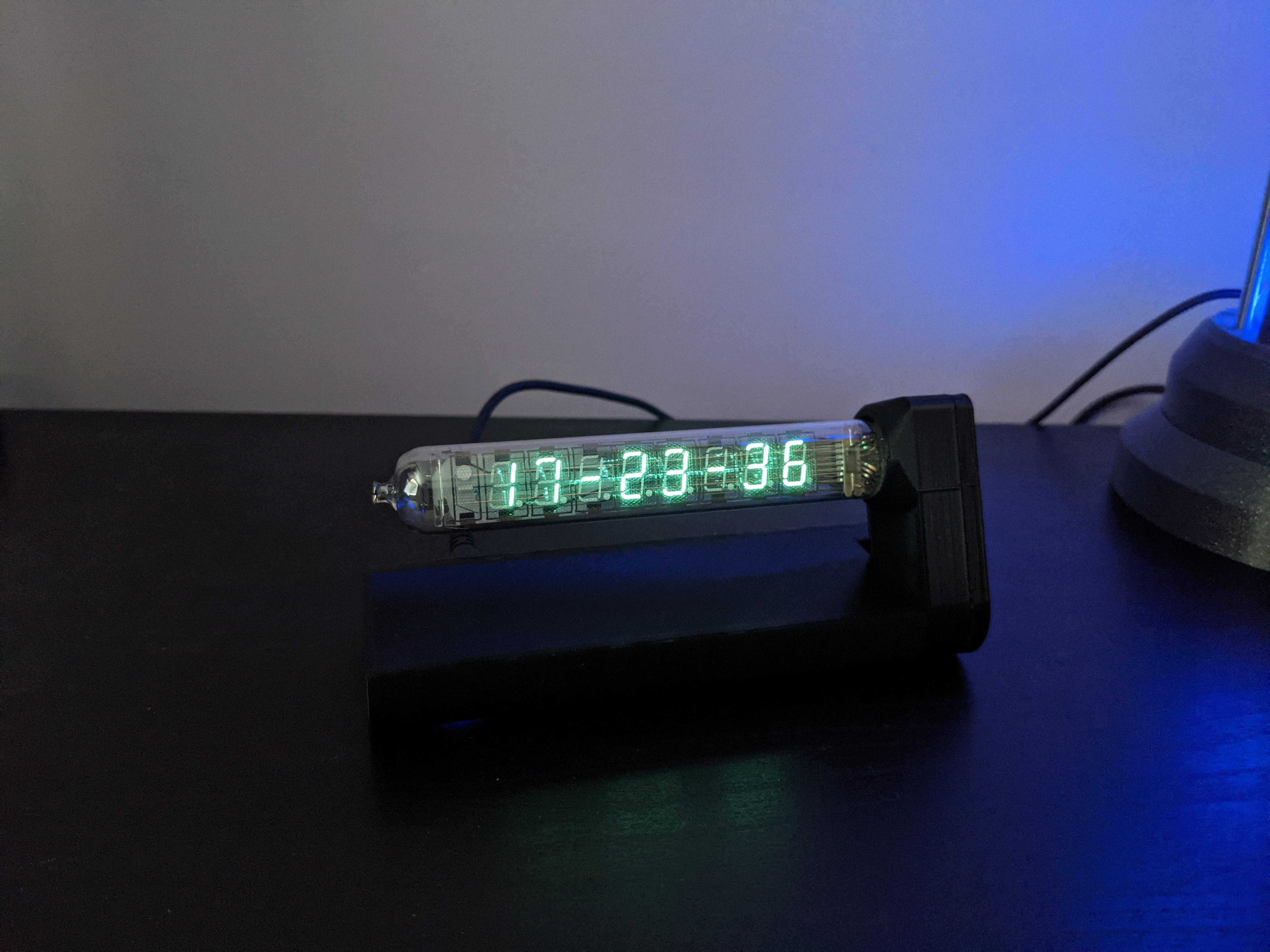 3D printed IV18 WIFI VFD nixie clock (PCB less)・Cults