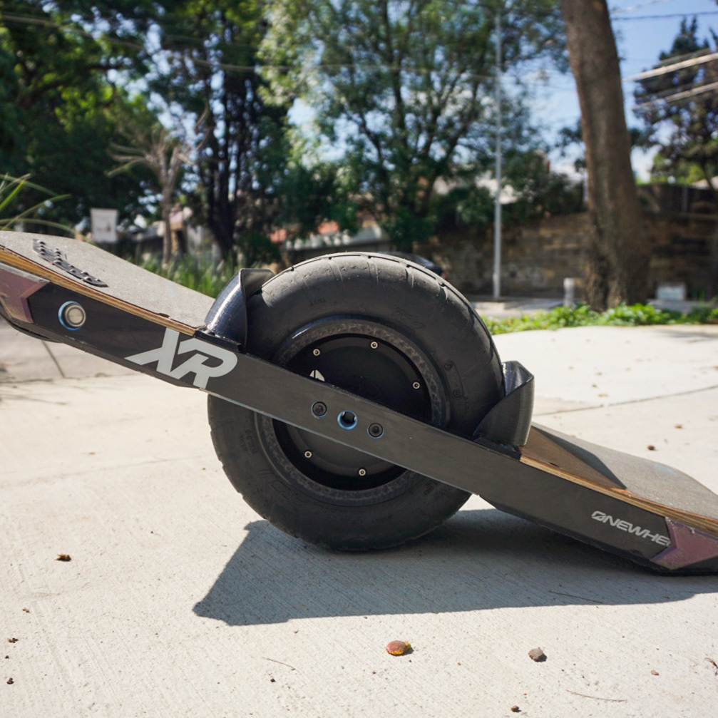Archivo 3D gratuito Onewheel Split Fender - XR / Pint 🛹 ・Design para ...