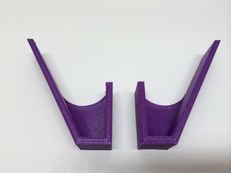 Free 3D file 7" Tablet holder Brackets for Samsung Tab 3 🏠 ・Design to ...