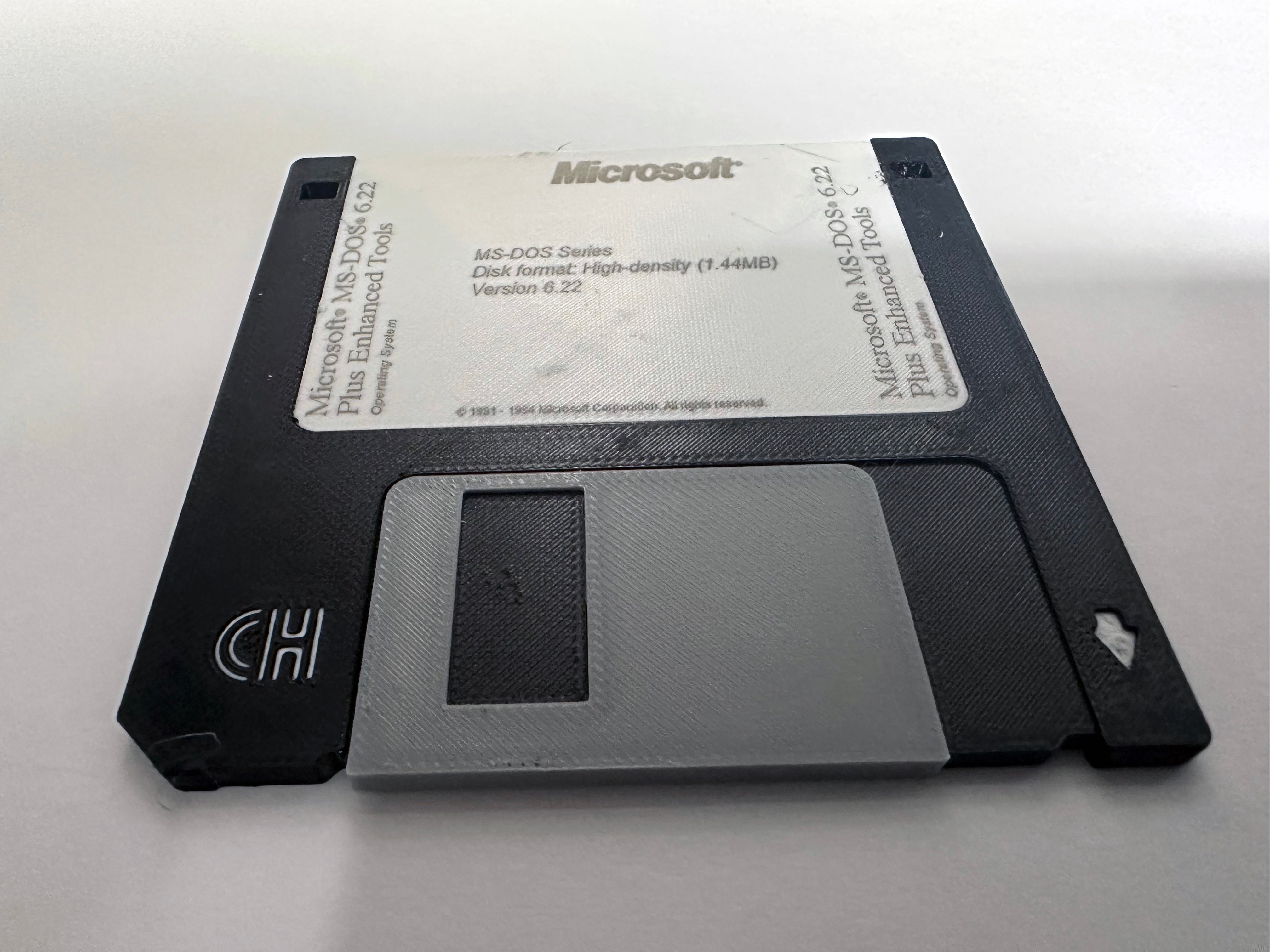 3.5 inch Floppy Disk impreso en 3D・Cults