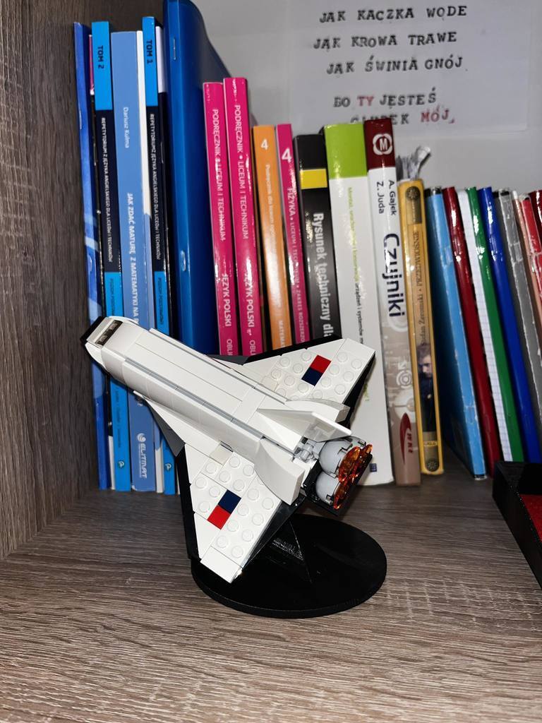 Free 3D file LEGO airplane stand 🛩️ ・Design to download and 3D print・Cults
