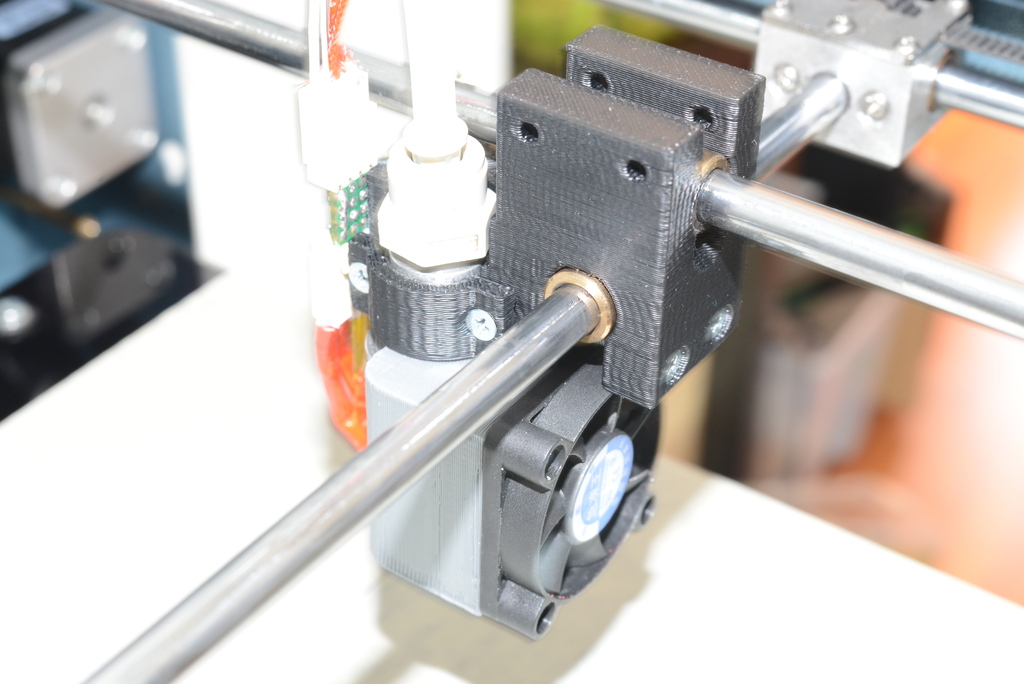 Free 3D file Lower dual E3D v5 hotend 4 Mankati Fullscale XT 🔧・3D print ...