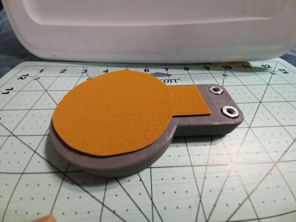 🎱 Table-side Pool Cue Holder・Free 3D File for ・Cults