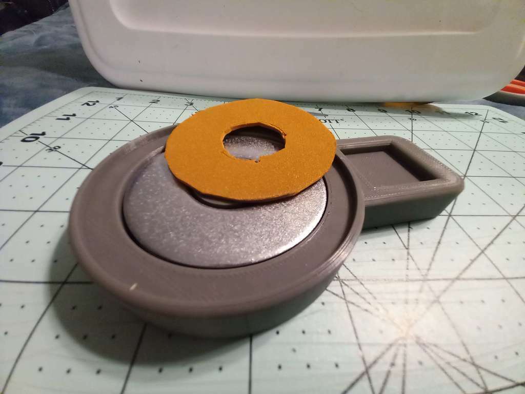 🎱 Table-side Pool Cue Holder・Free 3D File for ・Cults