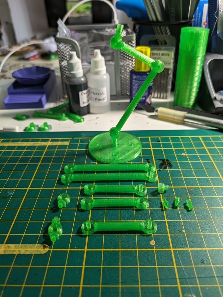 🤏 Gunpla small action arm base・Free 3D File for ・Cults