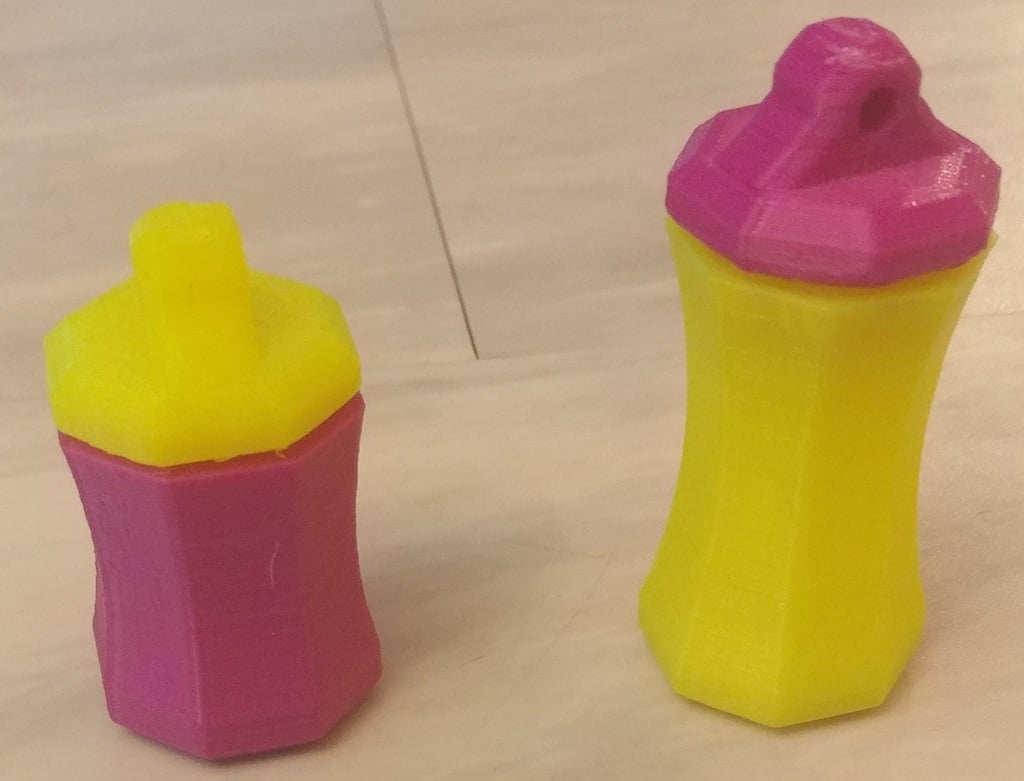 3D printed LOW POLY KEYCHAIN PILL BOTTLES !・Cults