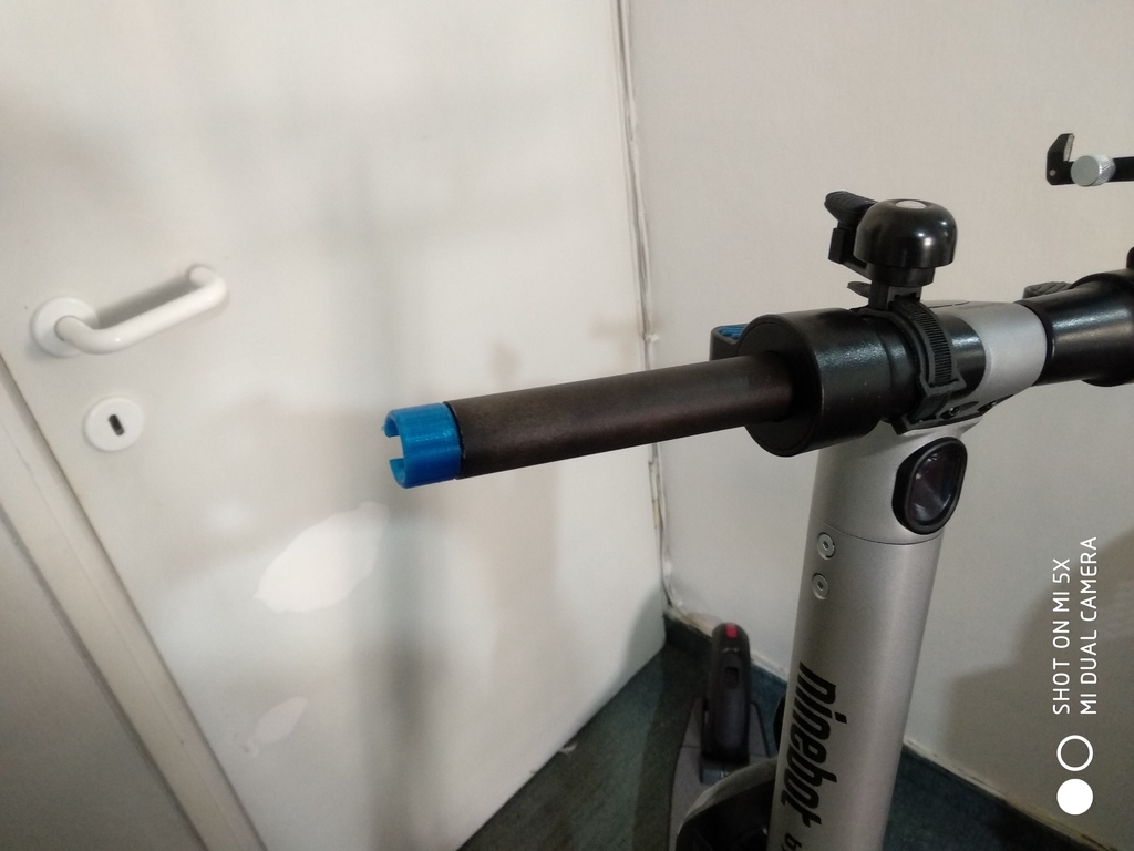 🛴 Ninebot ES1/ES2 handlebar extenders・Free 3D File for ・Cults
