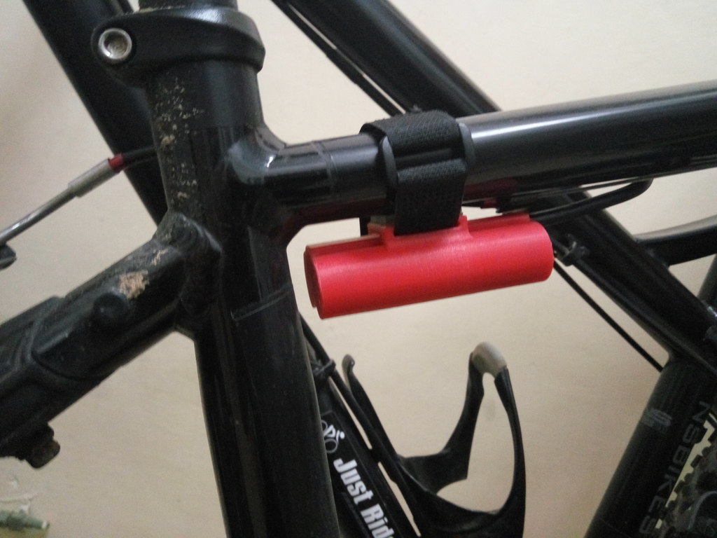 🔋 18650 Li-ion battery holder for flashlights・Free 3D File for ・Cults