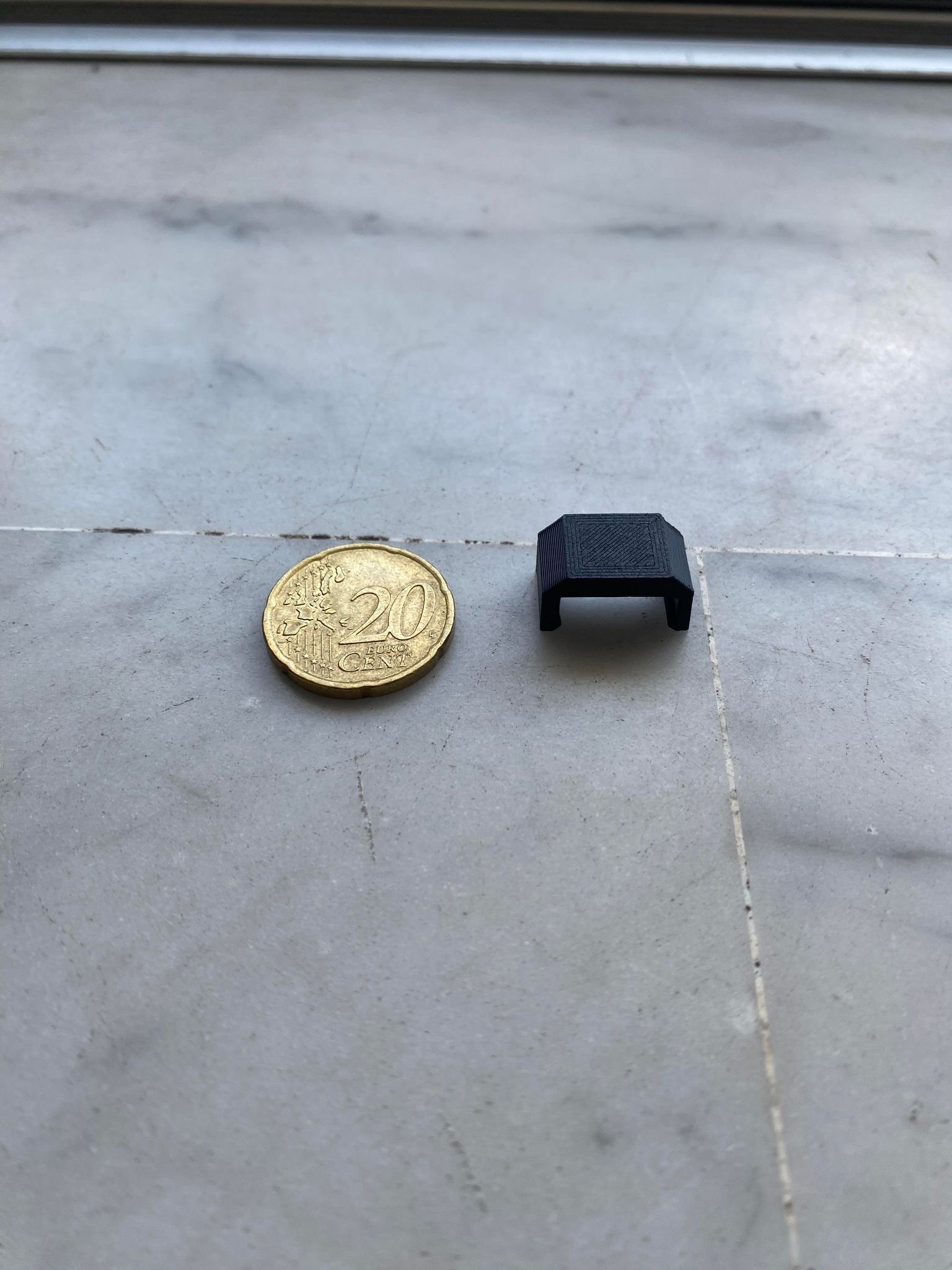 3D printed Cable cover & LCD screen clips - Cable Management Creality ...