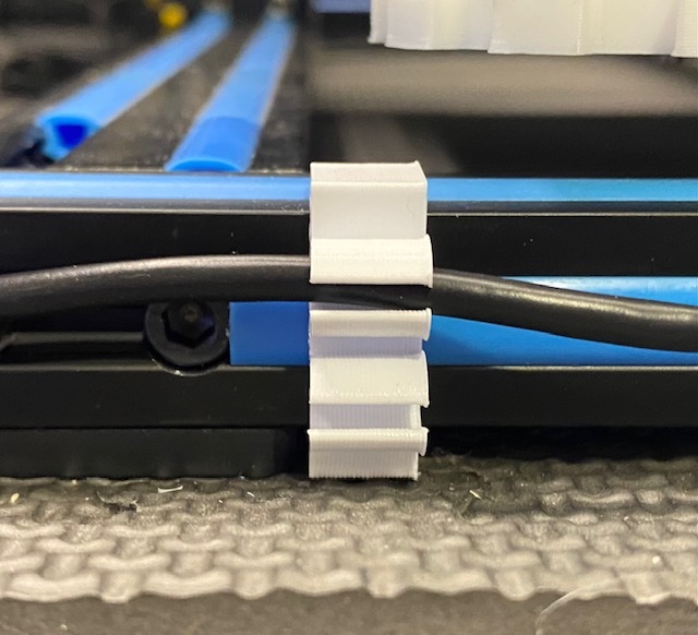 🔌 Cable tidy clip for 20mm aluminum extrusion / 3D printers・Free 3D ...