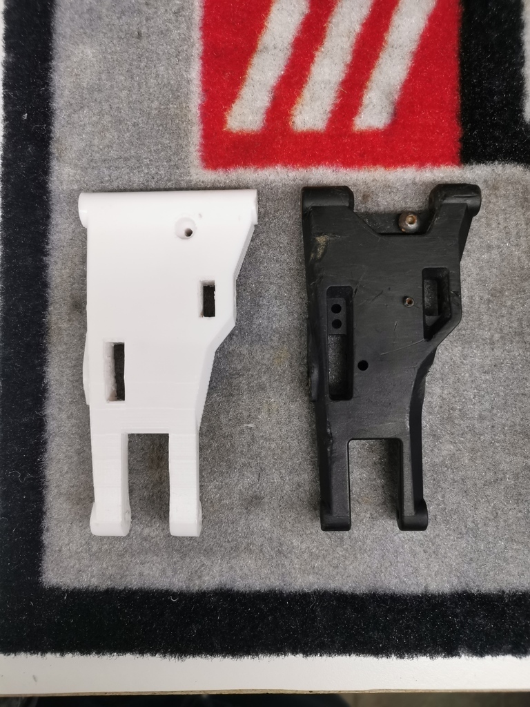 🥵 HB Racing Hot Bodies 817/819/819RS (Nitro and Eco) Front Arm 109839 ...