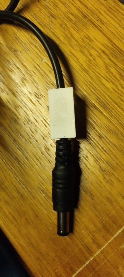 Free 3D file TPU simple snap cable tag 🔌・3D print model to download・Cults