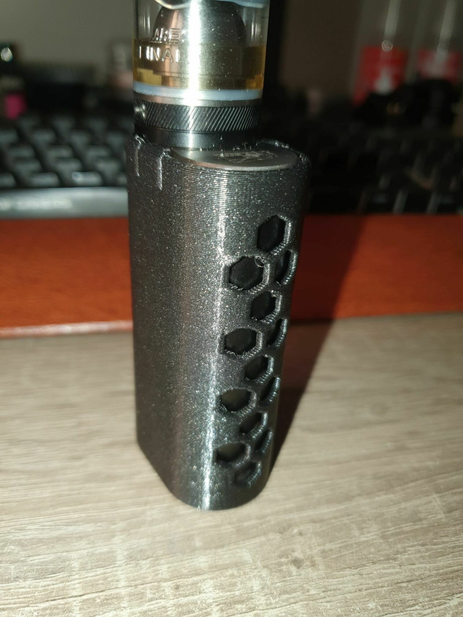 📦 Dicodes Dani Box Micro Mod 18650 保护罩・文件用于 免费 3D ・Cults