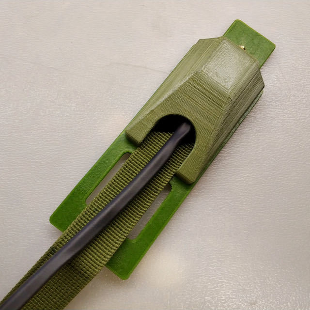 📶 Antenna relocator with MOLLE mount and integrated "tiger tail"・Free ...