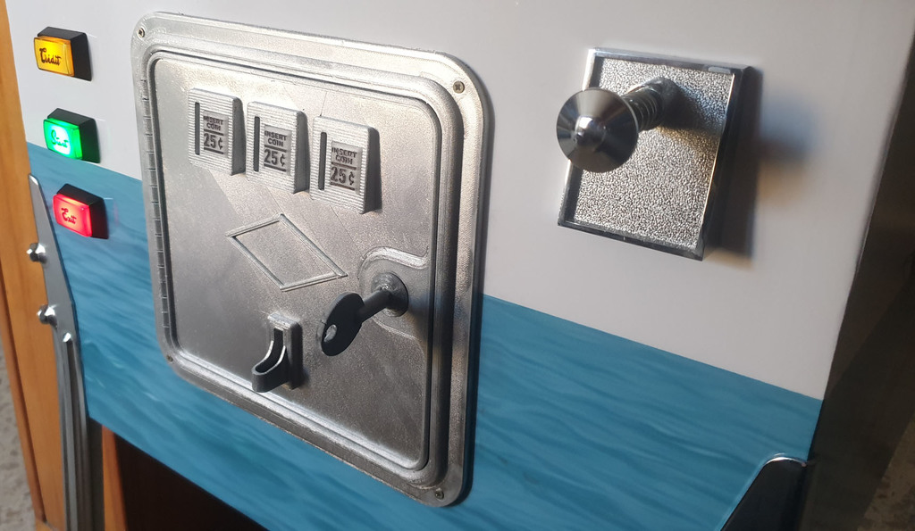 Free 3D file pinball coin door 🪙 ・3D printer model to download・Cults