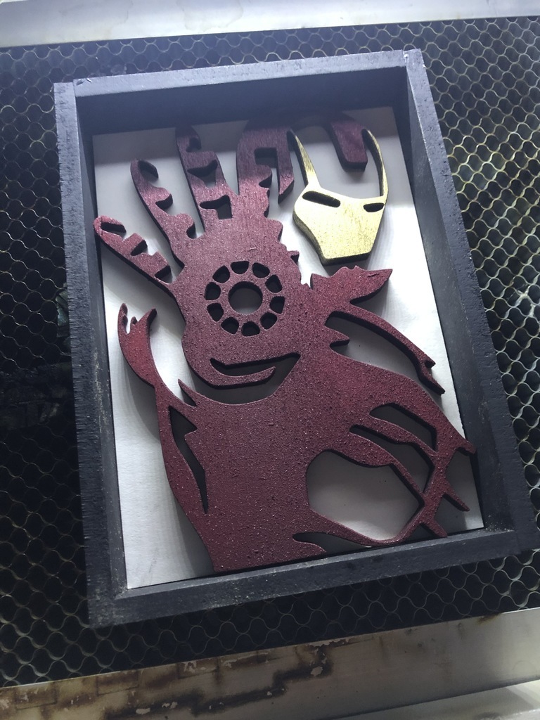 👨 Lasercut Iron Man Shadow Box・Free 3D File for CNC machining - Laser ...