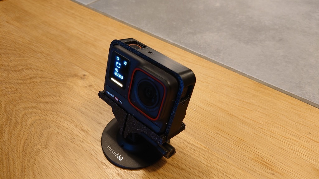 Free 3D file Insta360 Ace Pro case ♠️ ・3D print design to download・Cults