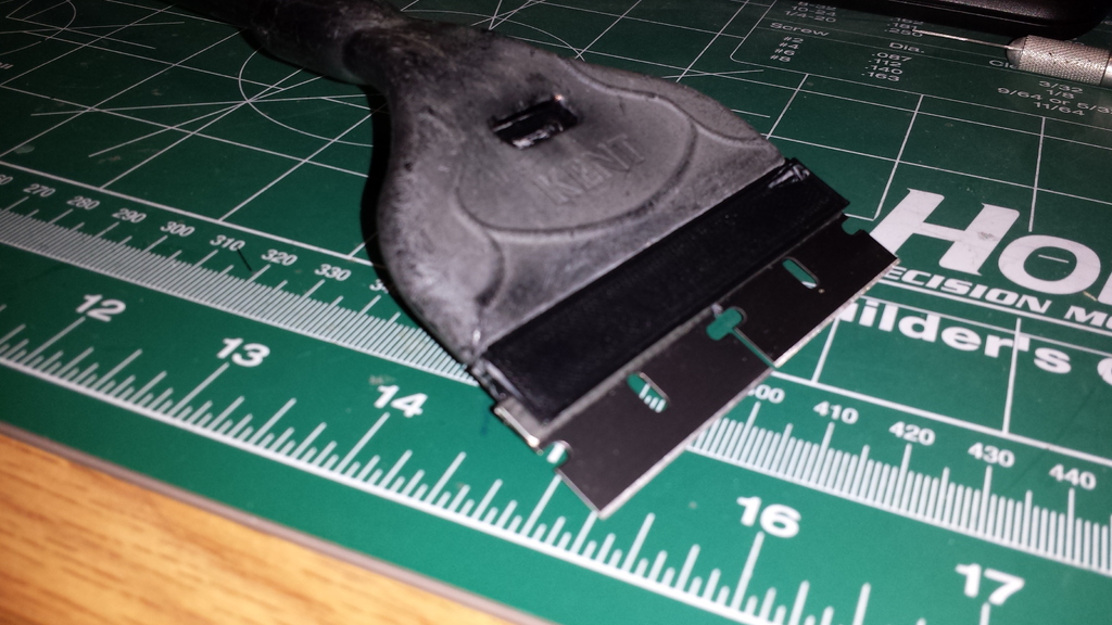 Free 3D file Kent Fish Scrapper Razor Insert 🐠 ・3D printer model to ...