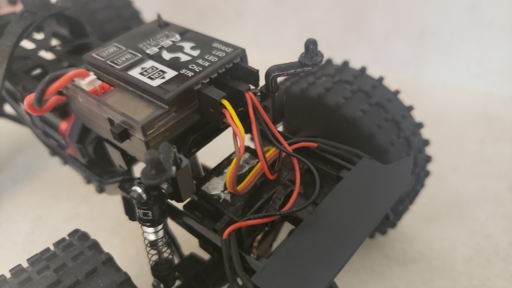 🚁 SCX24 Deadbolt Front Body Posts・Free 3D File for ・Cults