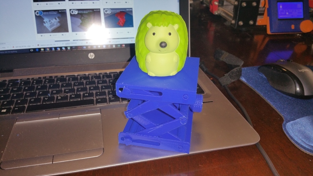 3D printable Platform Jack [Fully Assembled, No Supports]・Cults