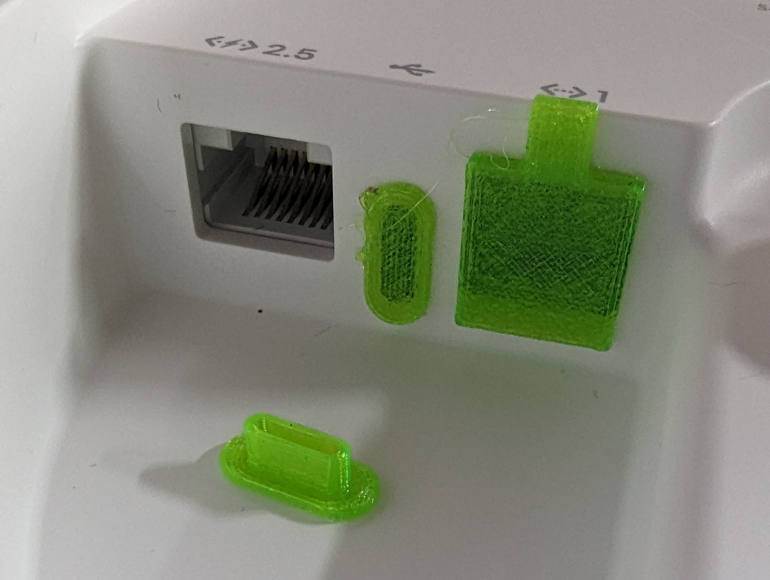 🌬️ Ethernet RJ45 Port Dust Cap / Cover・3D Print・Cults