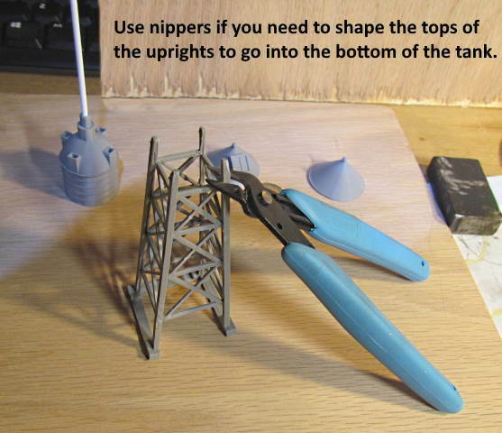 🚰 N Scale - Water tank on a tower・Free 3D File for ・Cults