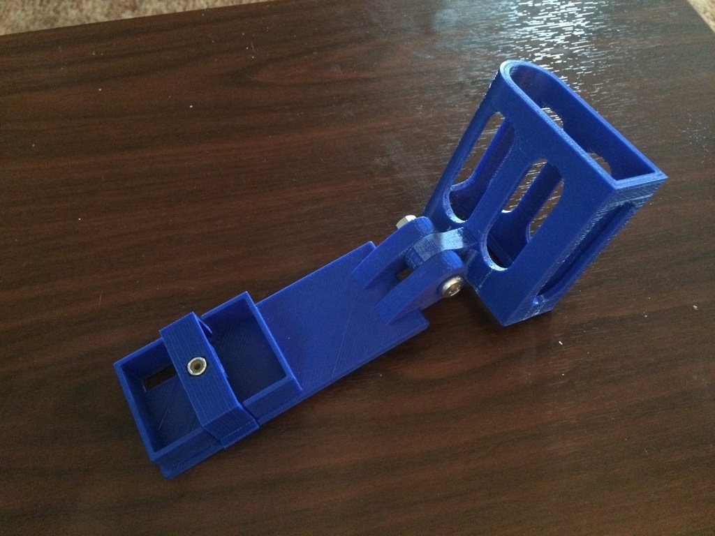 Free 3D file DragnLink V1 Tx holder with integrated JR style plug in ...