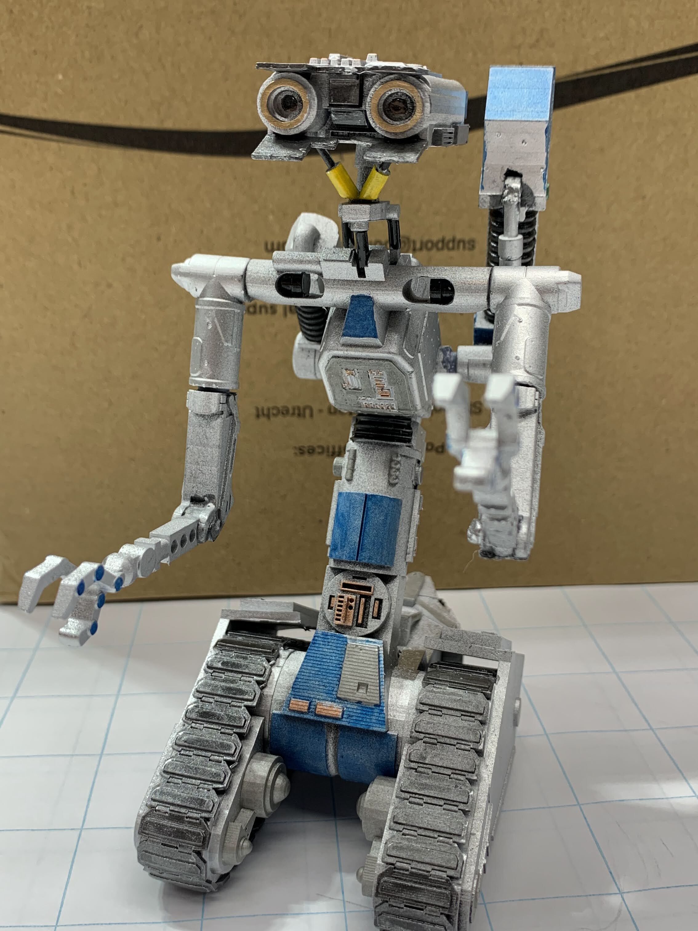 3D printable Short Circuit Johnny 5 Remix・Cults
