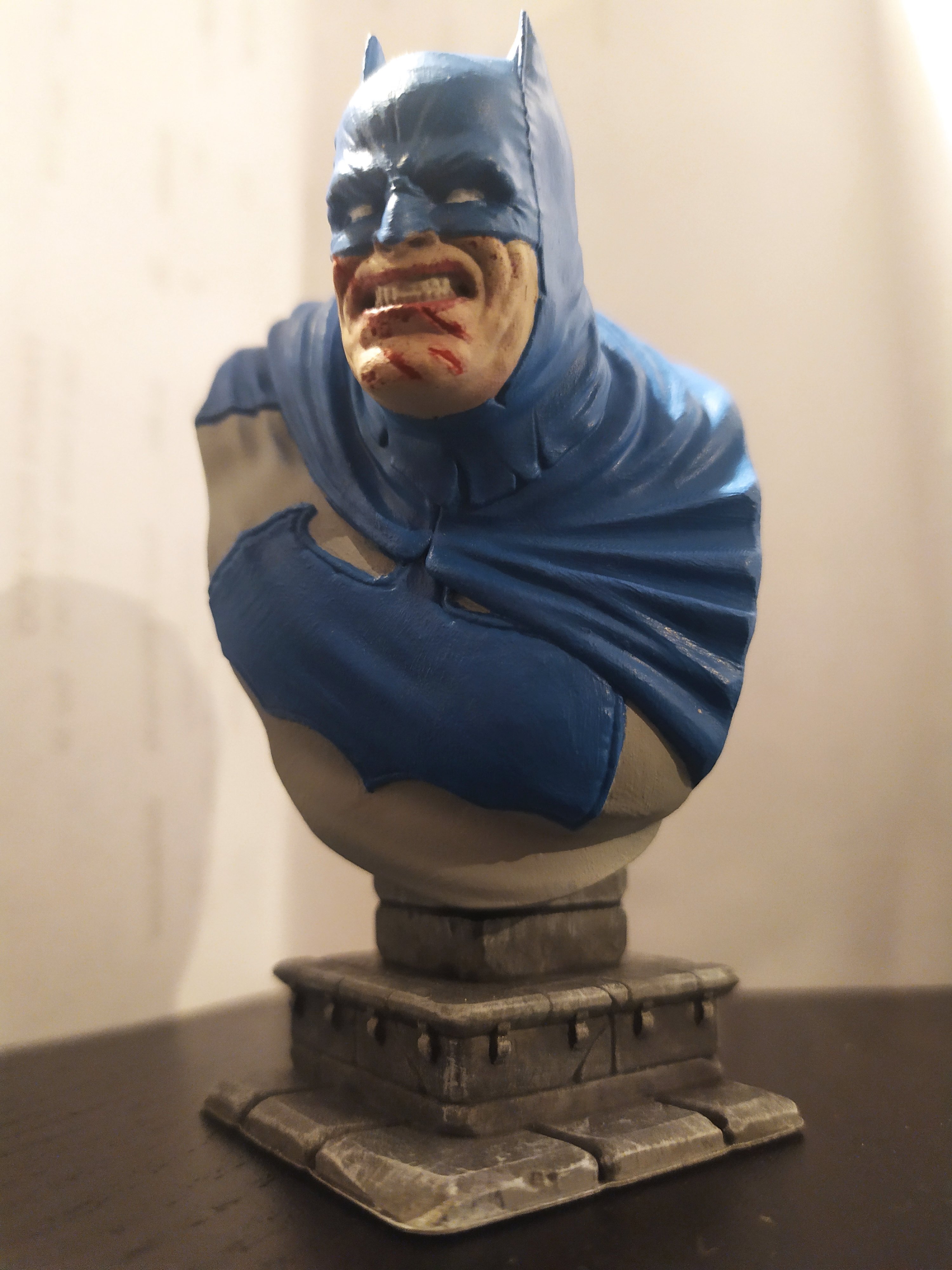 3D printable The Dark Knight bust (fan art)・Cults
