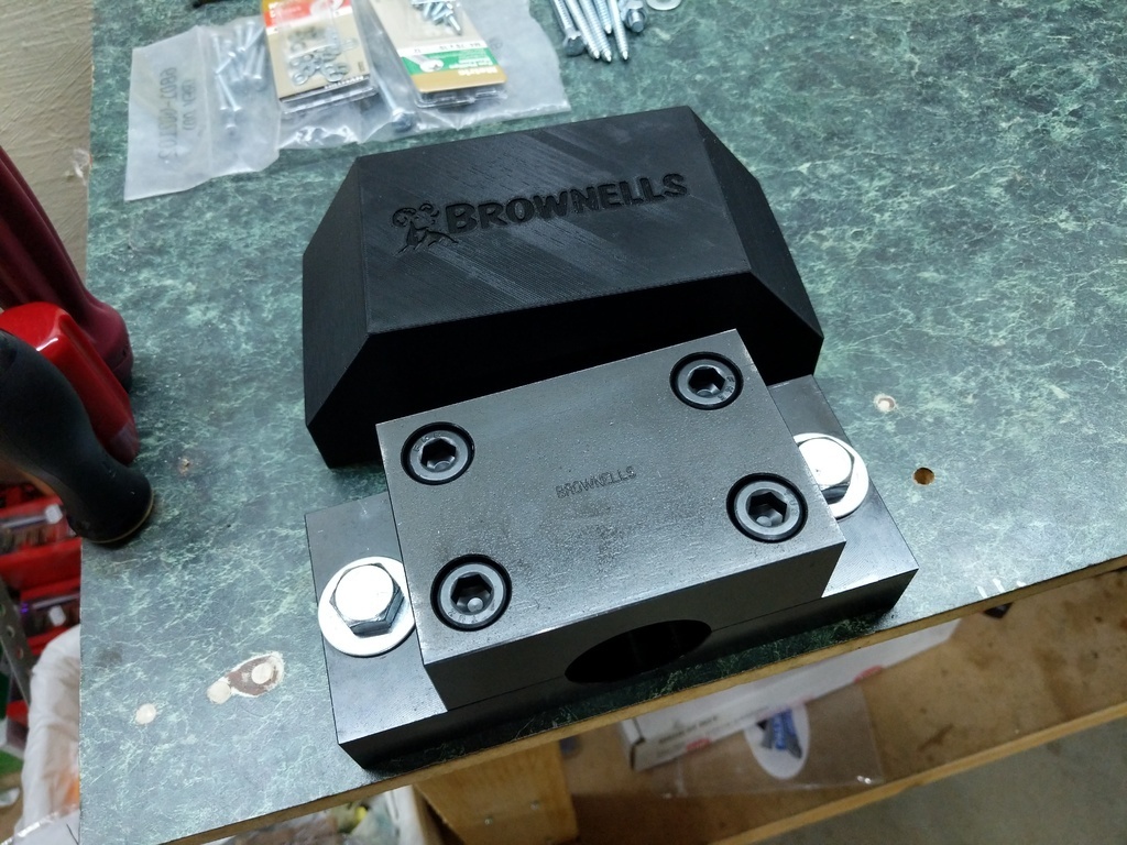 📦 Brownells rebarrelling tools box・Free 3D File for ・Cults