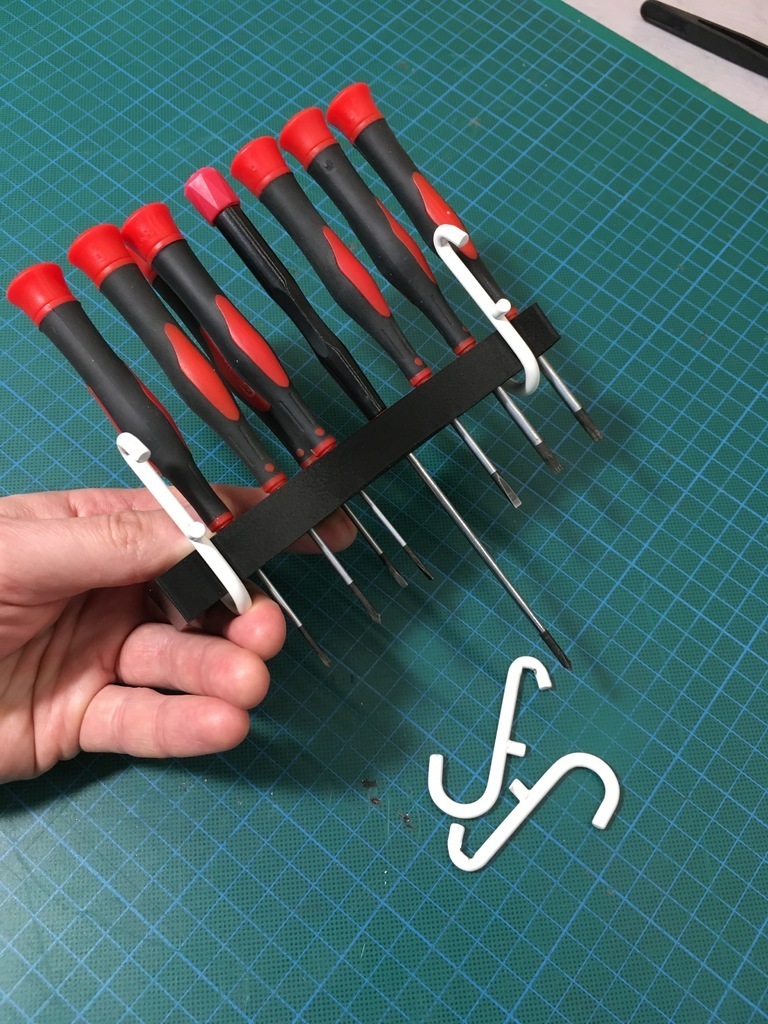 Free 3D file Small screwdriver support 🤏 ・Template to download and 3D ...