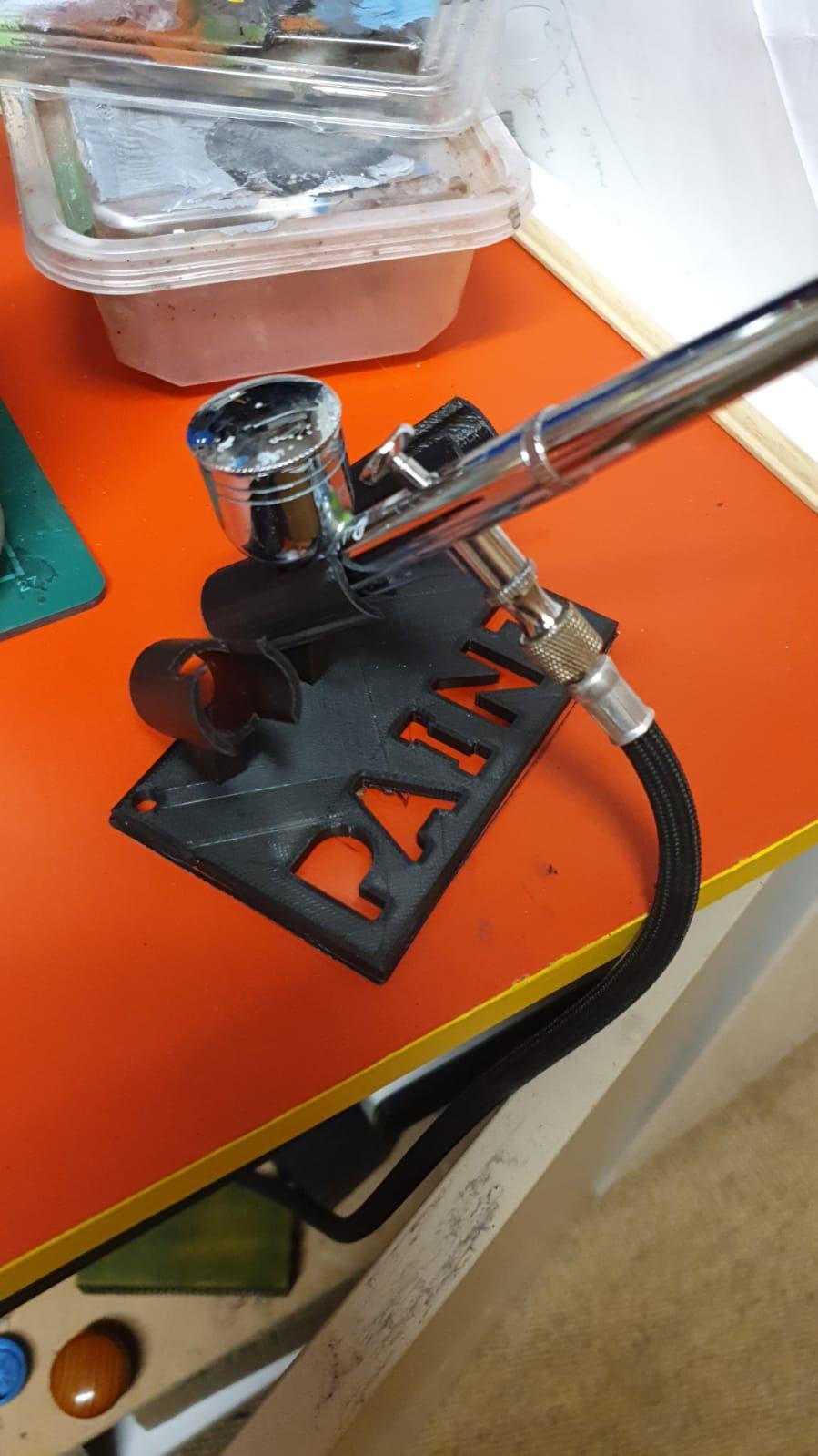 3D print Triple airbrush stand・Cults