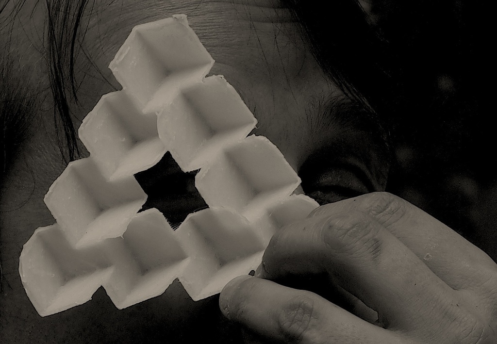 3D printed Penrose Triangle Illusion・Cults