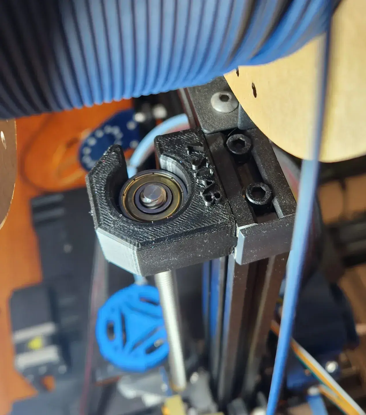 Free 3D file Z Stabilizer Ender 3 V2 🧞‍♂️ ・3D printer design to ...