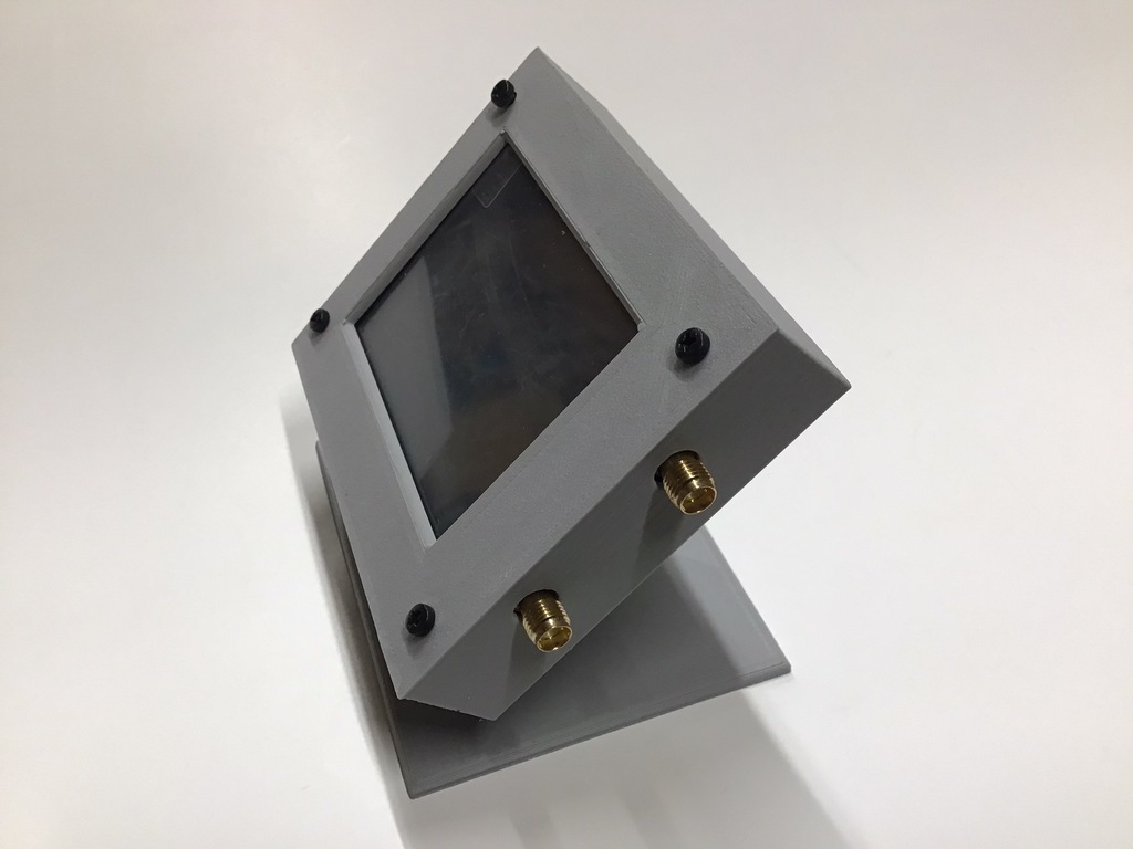 Archivo 3D gratis Carcasa del generador de señales de RF ADF4351 🔧・Plan de la impresora 3D para ...