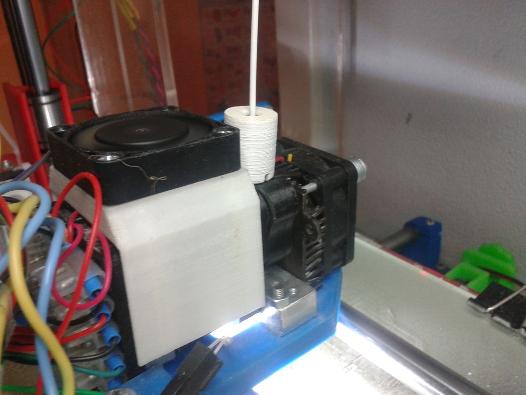 3D printed Universal Filament Filter and Lubricator・Cults
