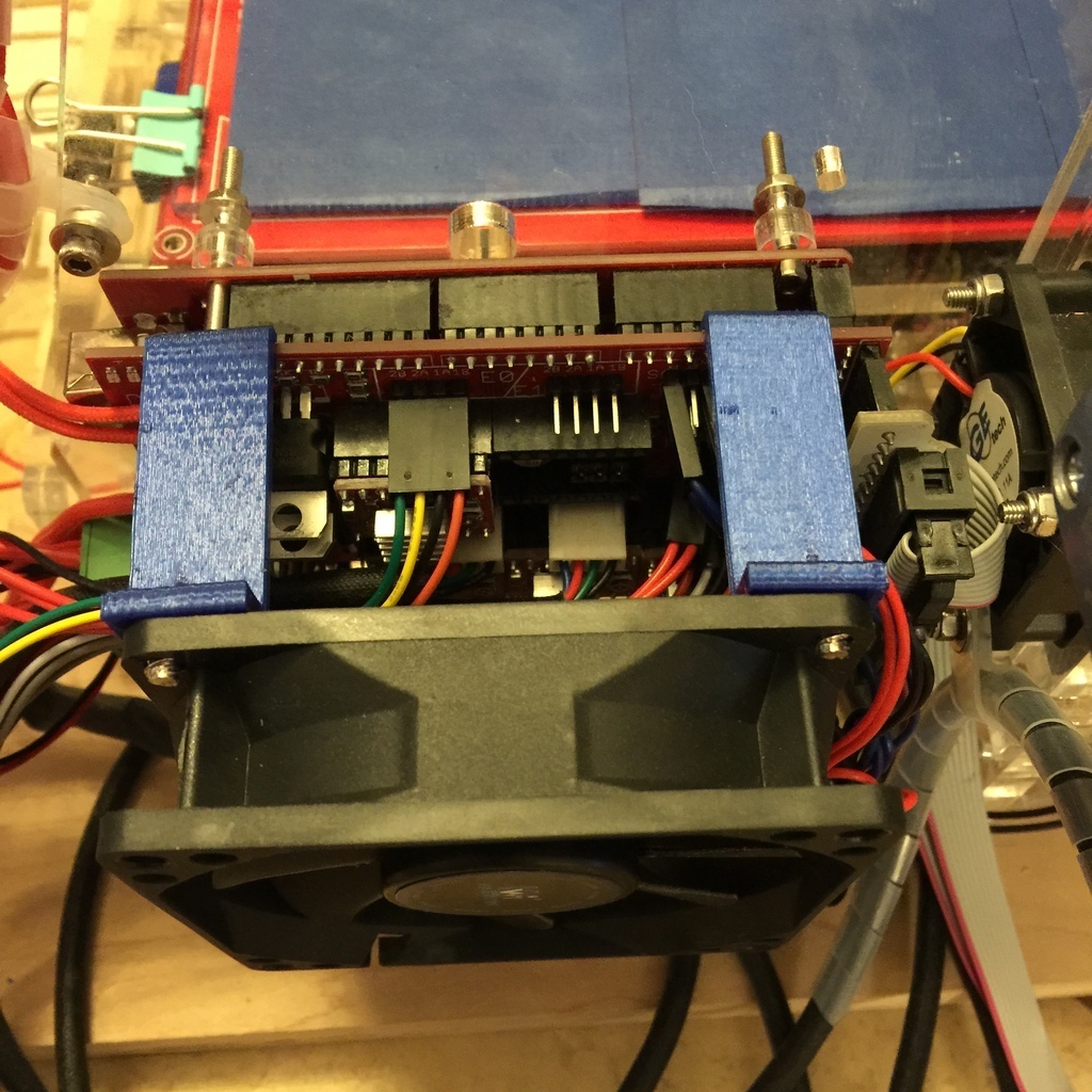 🔧 80mm fan bracket for Mega 2650 & Ramps 1.4 (need 2 brackets for 1 fan ...