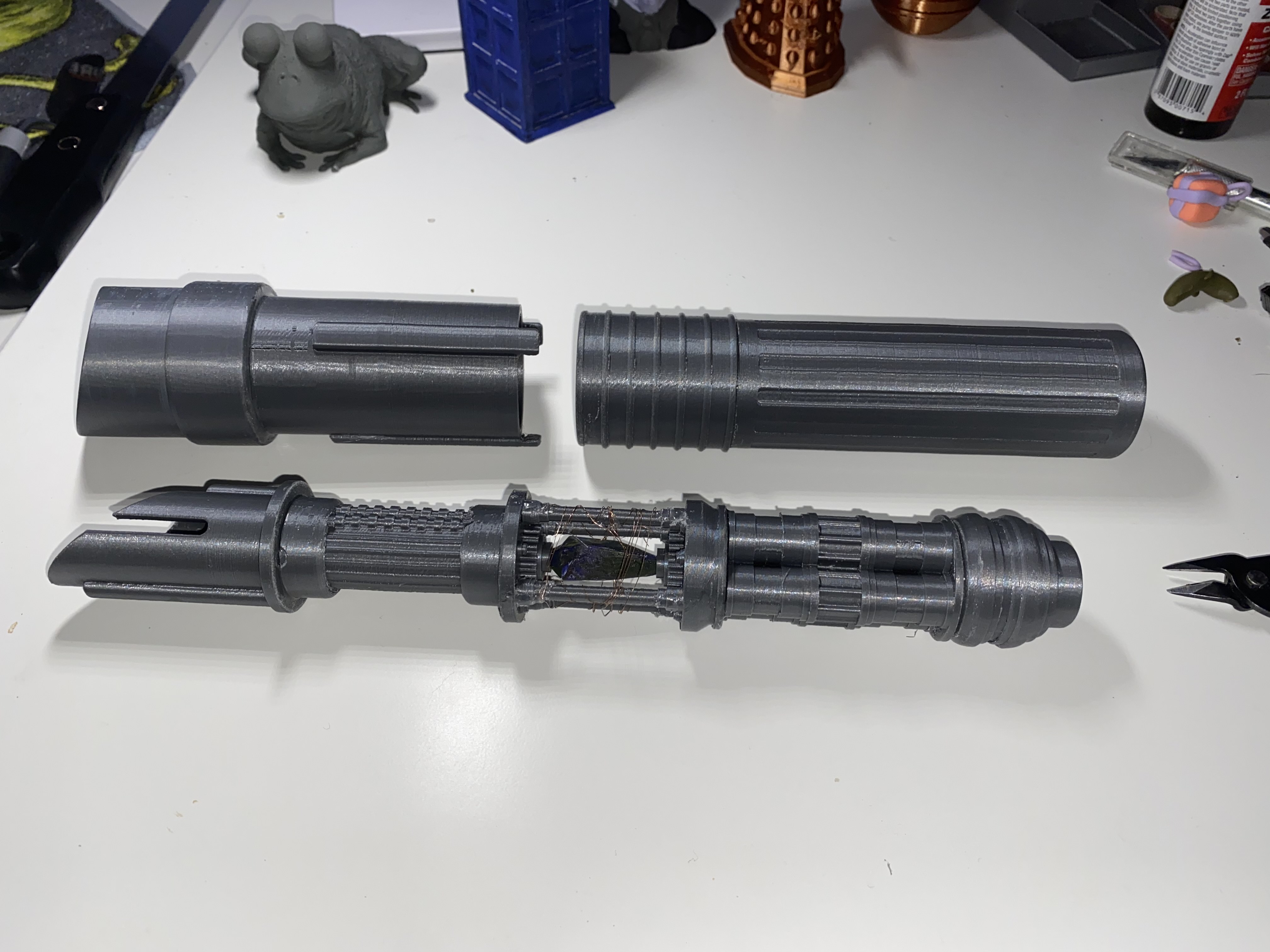 3D print Lightsaber with internal components mega project!・Cults