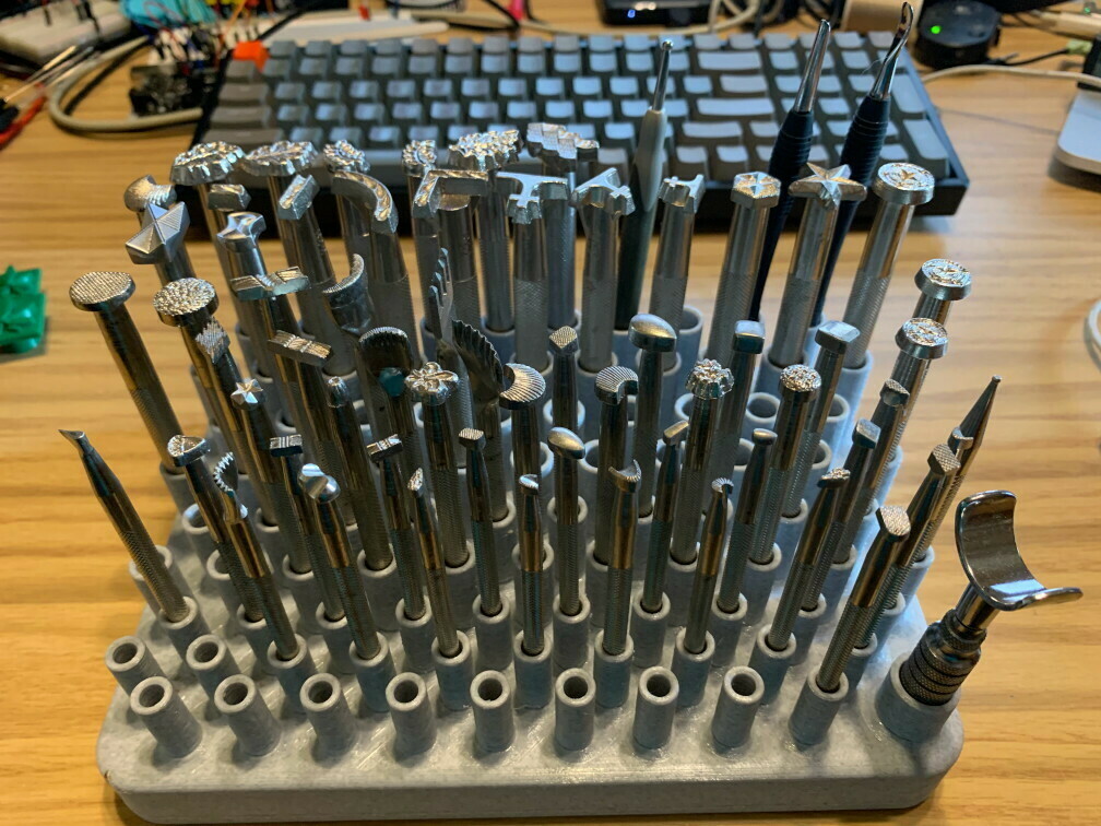 Free 3D file Leather tool rack 👨‍🎨 ・3D print design to download・Cults