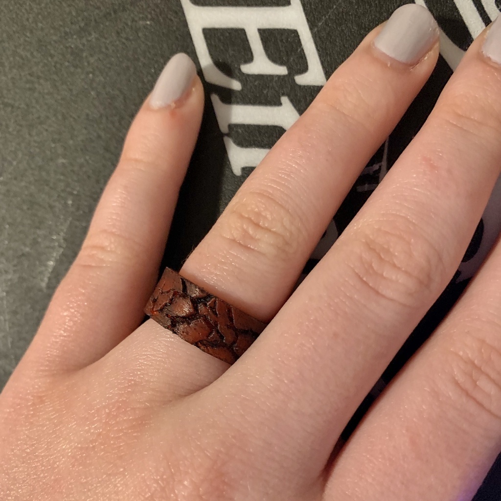 Free 3D file Cracked Ring (TPU Print) 💍 ・3D print design to download・Cults