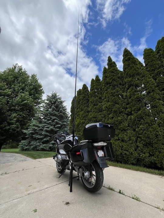 🧑‍🔧 BMW R1200RT Accessory Mount・Free 3D File for ・Cults