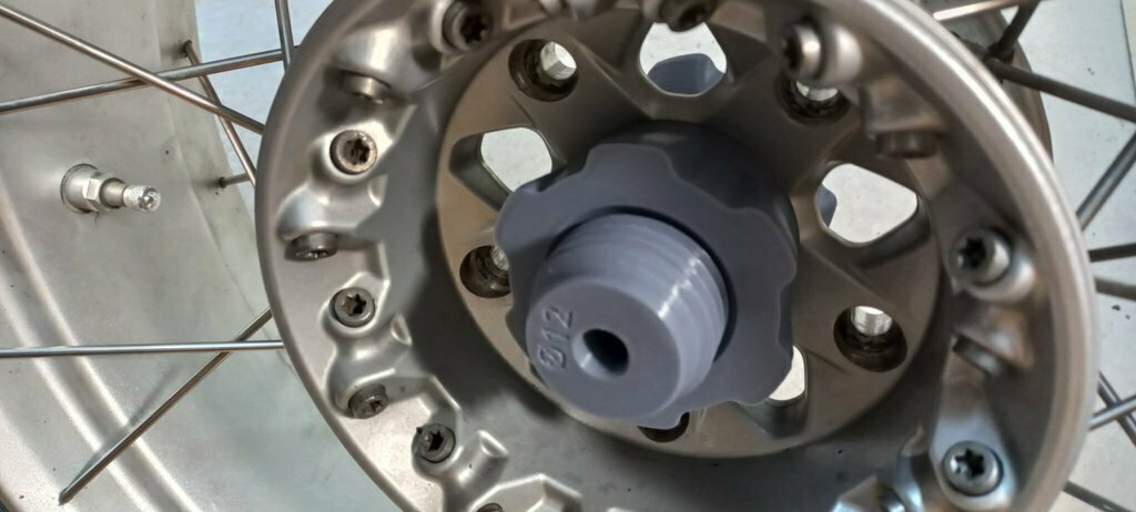 Fichier STL BMW R1200 R1250 Adaptateur d'équilibrage de roue arrière ...