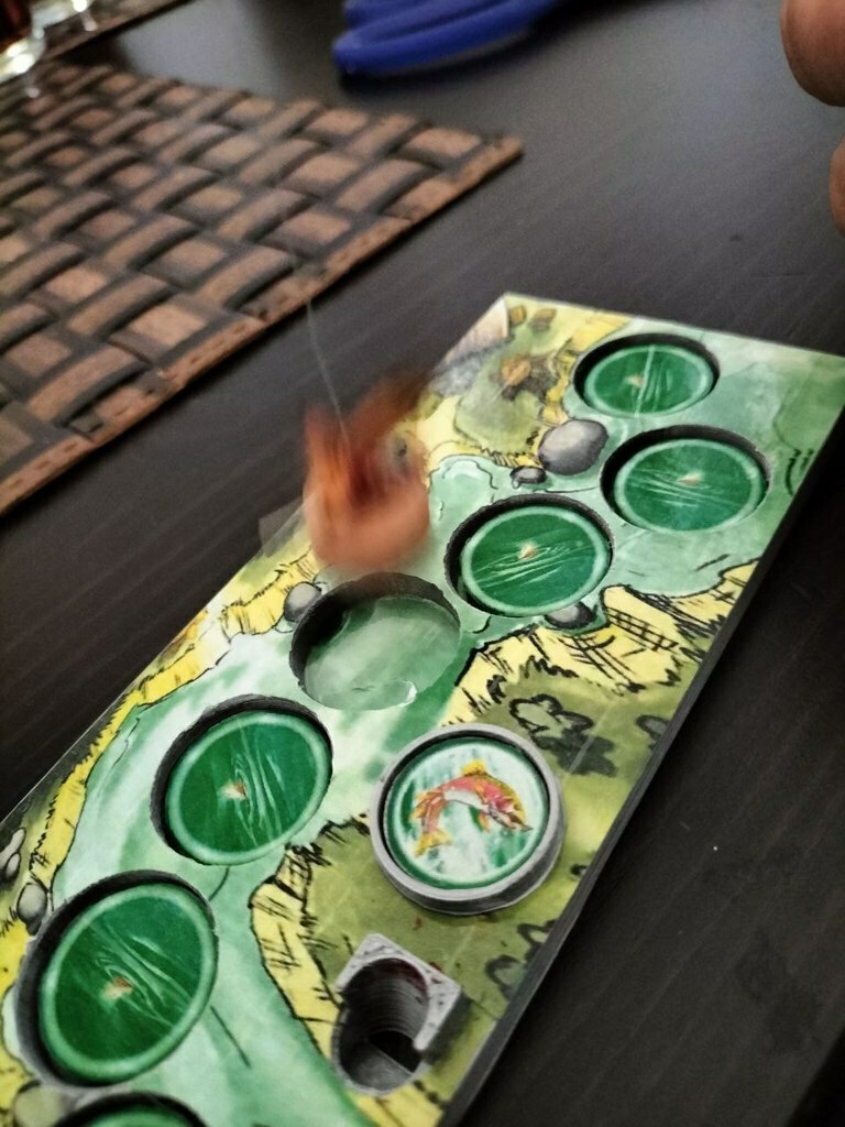 Fichier 3D gratuit Mouche d'eau douce Tokens Strike 🧞‍♂️・Modèle ...