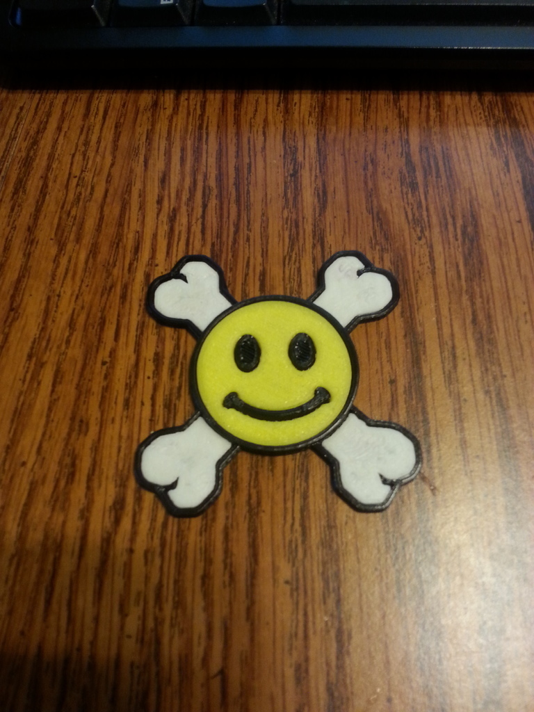 Fichier 3D gratuit smiley en forme de croix 📛・Objet pour imprimante 3D ...