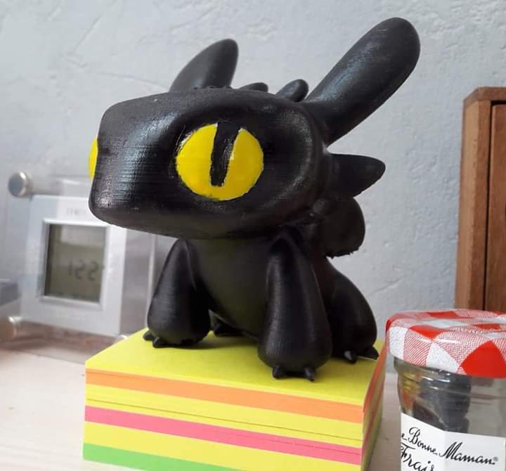 3D printable Toothless - Cute figurine and keychain・Cults